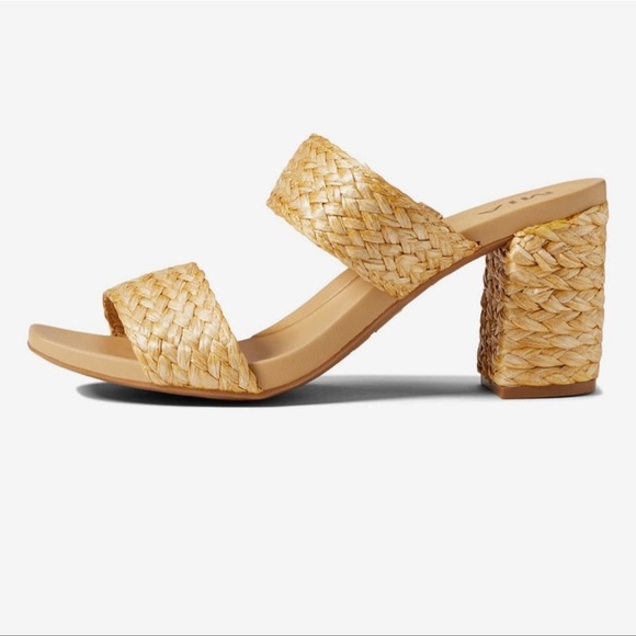 MIA | Shoes | Mia Felicity Raffia Block Heel Sandals | Poshmark